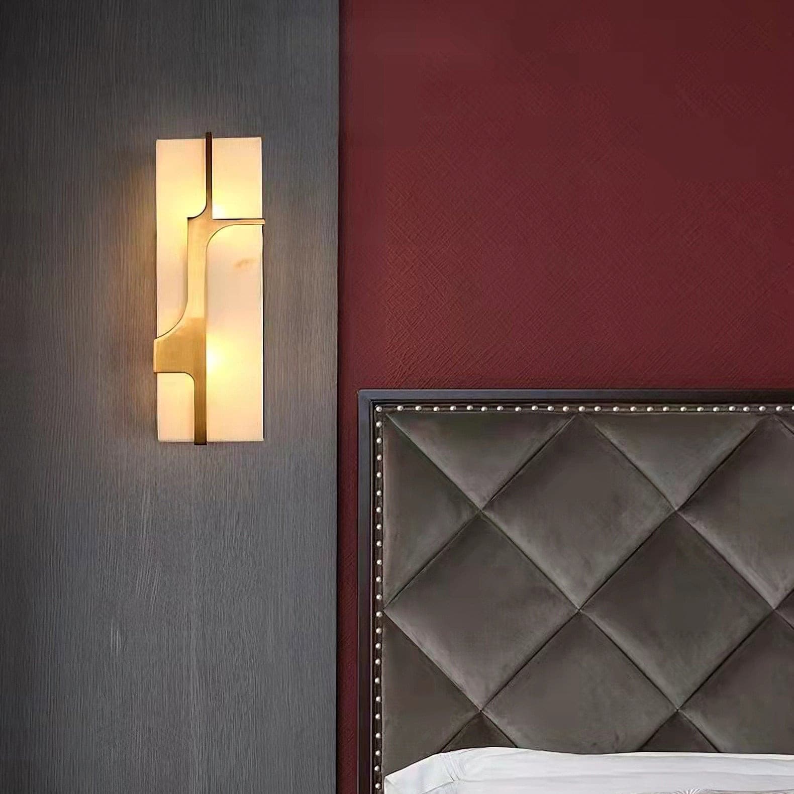Ariel Sconce