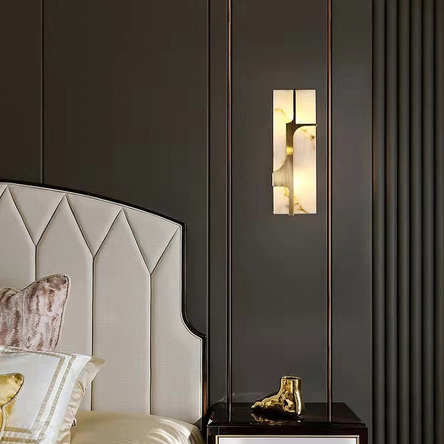 Ariel Sconce
